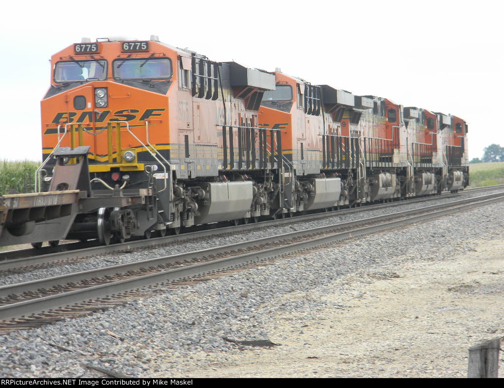 BNSF 6738